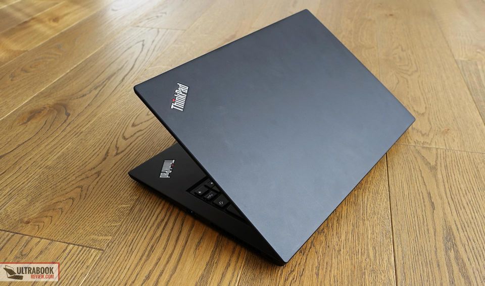 Lenovo ThinkPad T480S review (Core i7-8650U, Intel UHD 620, WQHD screen)