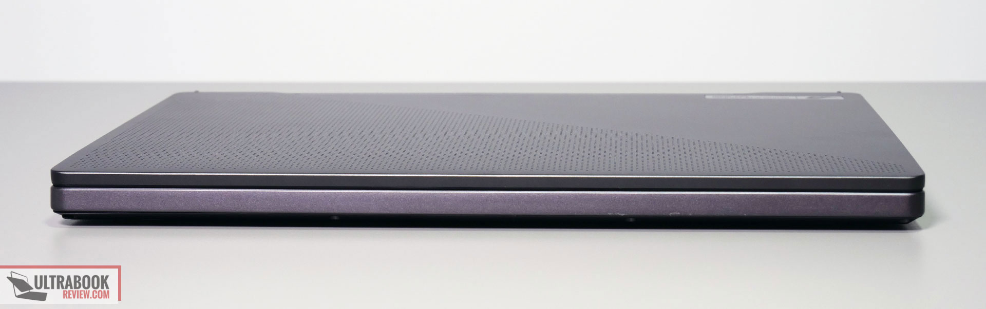 Asus ROG Zephyrus G14 GA401 review (GA401IV - Ryzen 7 or 9, RTX 2060 ...