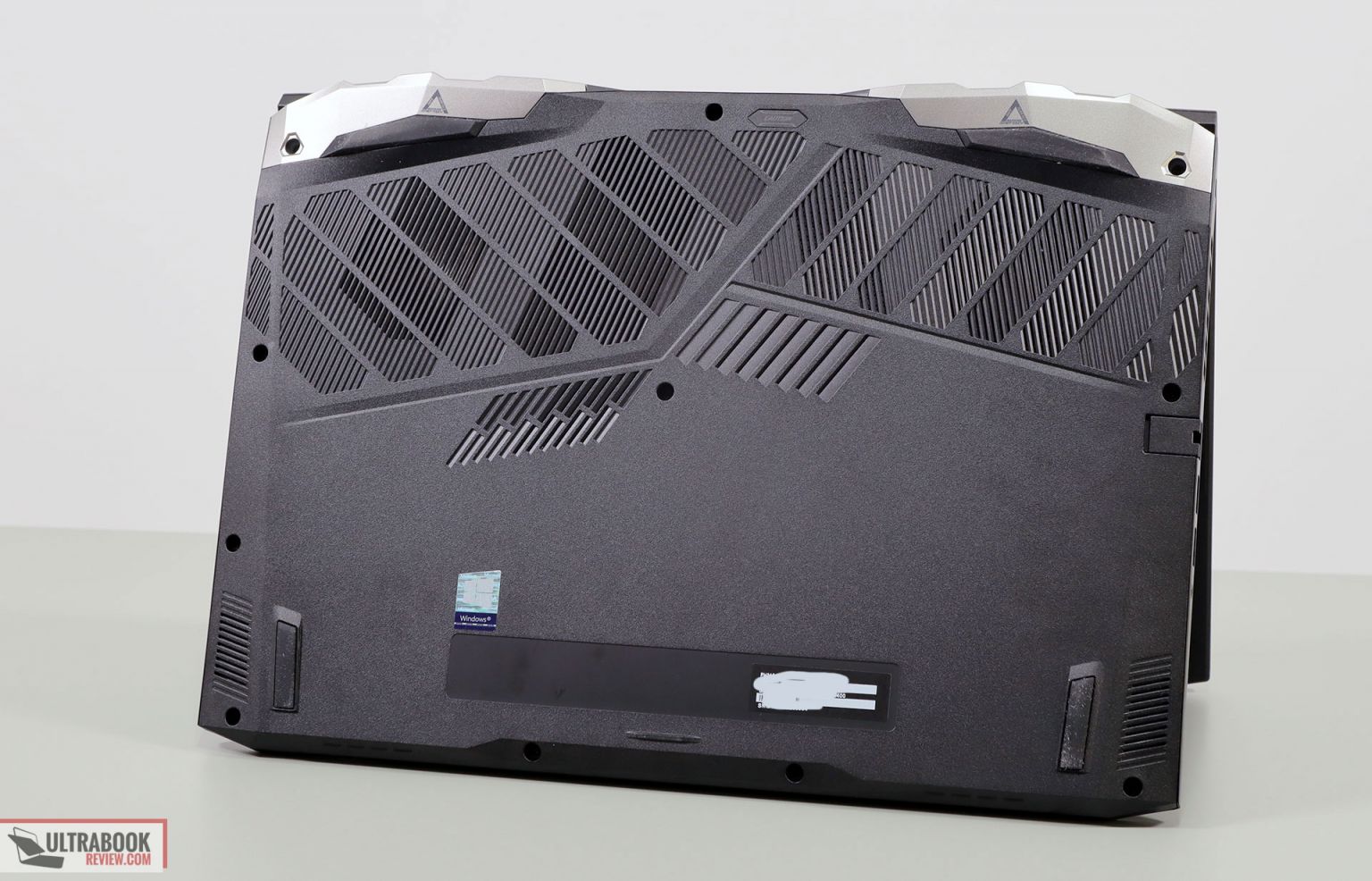 Acer Predator Helios 300 review (PH315-53 model - Core i7, RTX 2070 ...