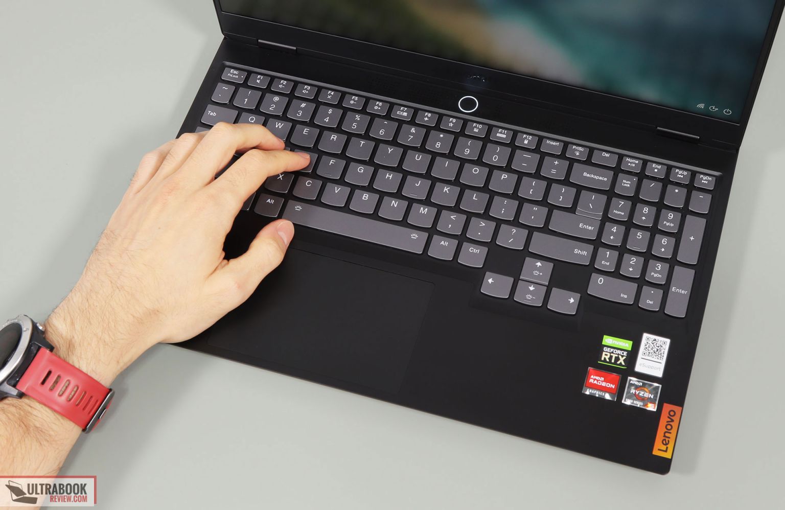 Lenovo Legion Slim 7 review (15ACH6 with AMD - all-around ultraportable)