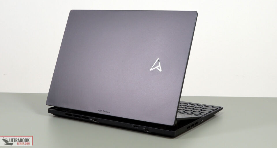 Asus ZenBook Pro 14 Duo OLED UX8402 review (UX8402ZE model)