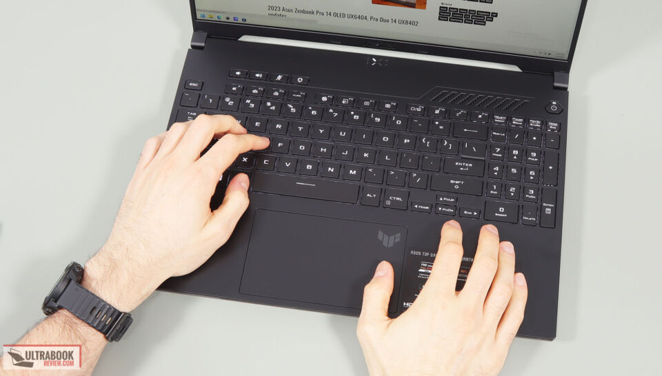 Asus TUF Gaming A16 Advantage Edition FA617 - AMD power