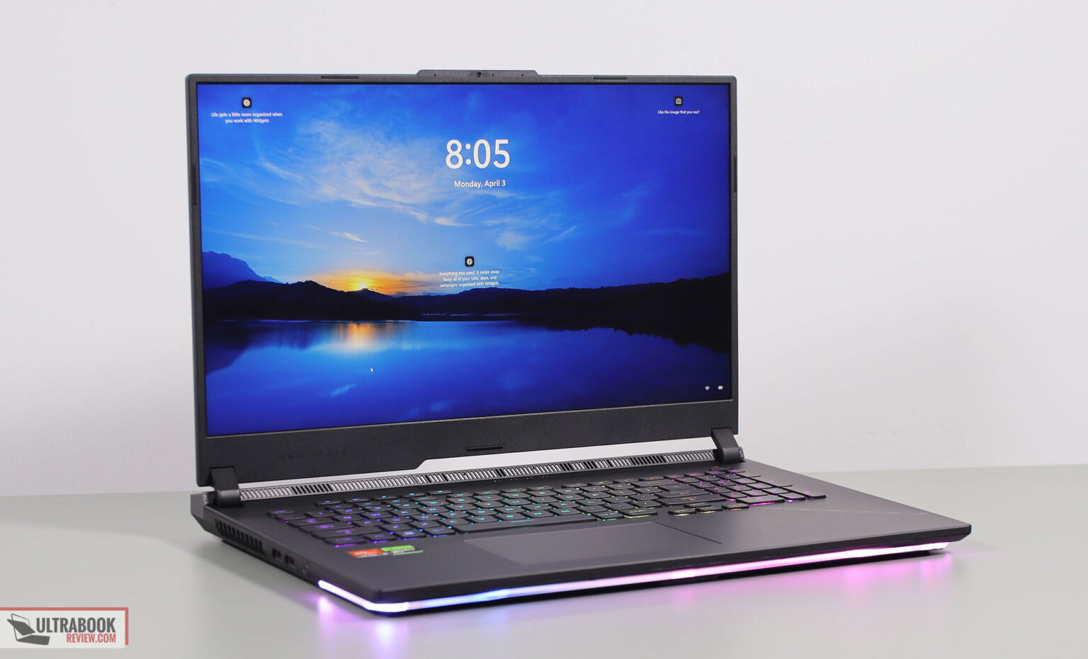 Asus ROG Strix Scar 17 review (G733PY model - Ryzen 9 7945HX, RTX 4090)