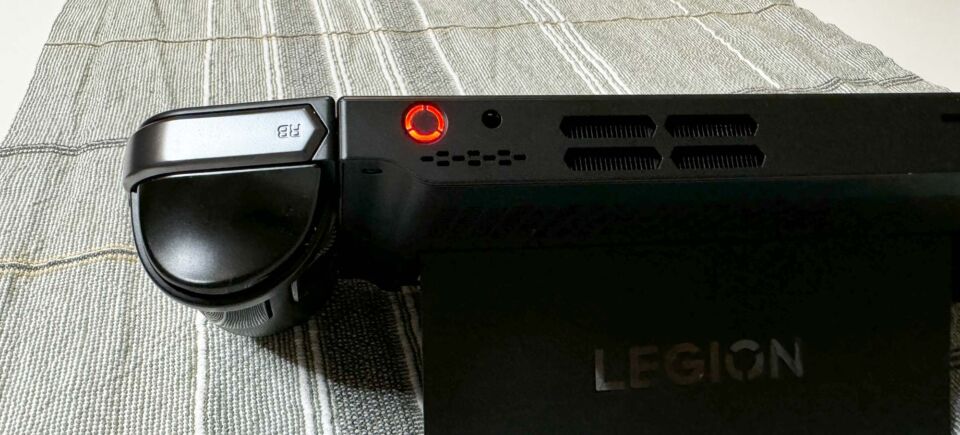 Lenovo Legion Go review (AMD Z1 Extreme)