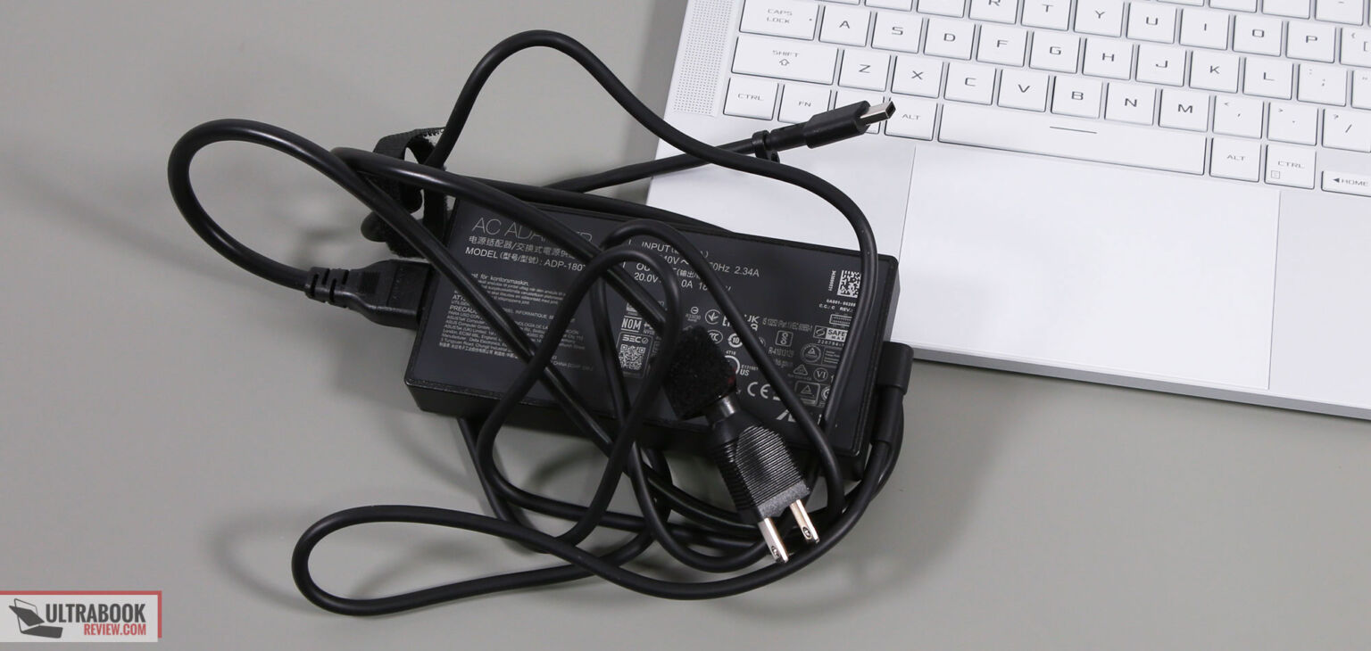 Asus ROG Zephyrus G14 GA403 series - impressions (AMD Ryzen 9 8945HS, OLED)