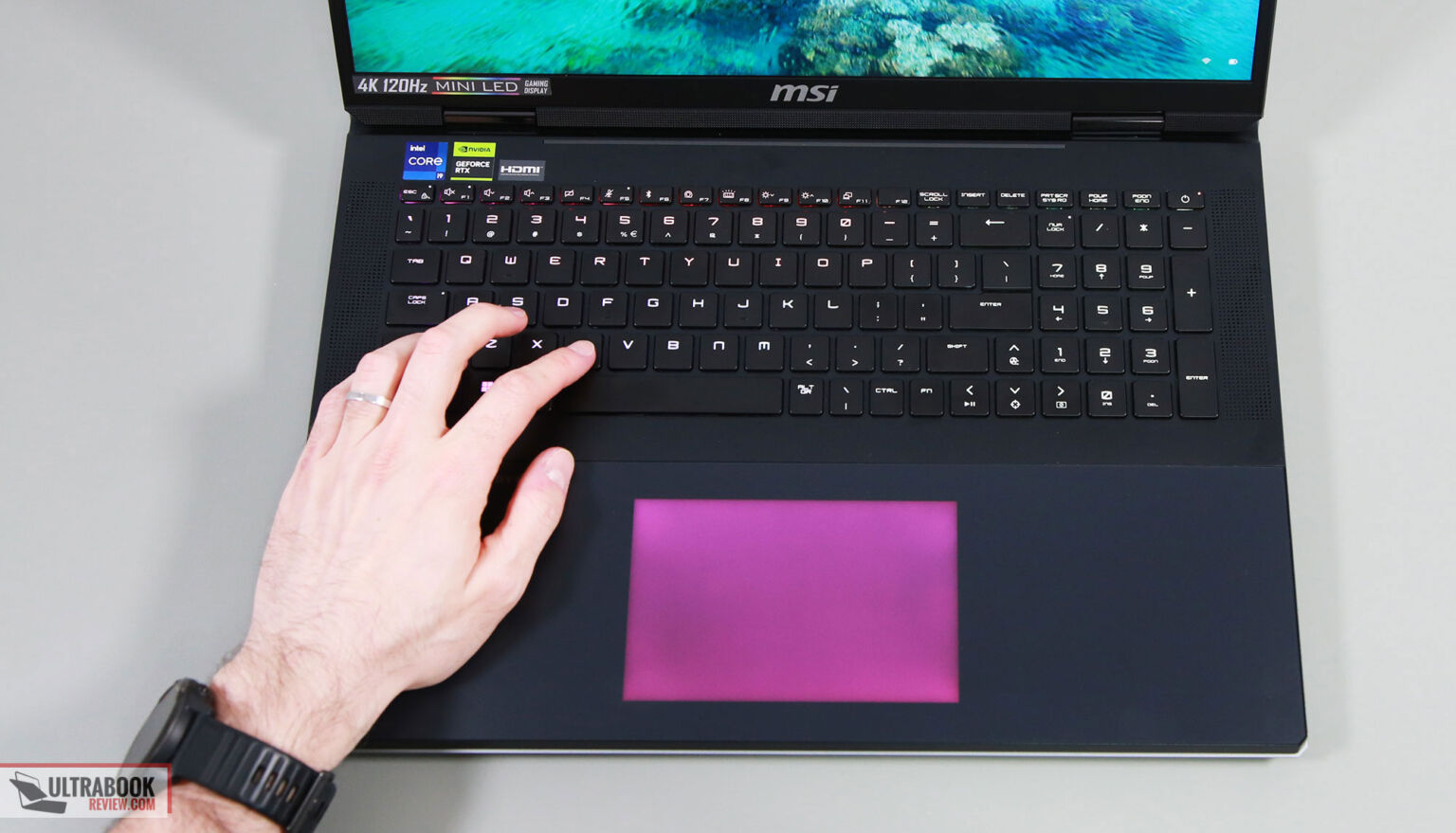 MSI Titan 18 HX review (most powerful 18-inch gaming laptop)