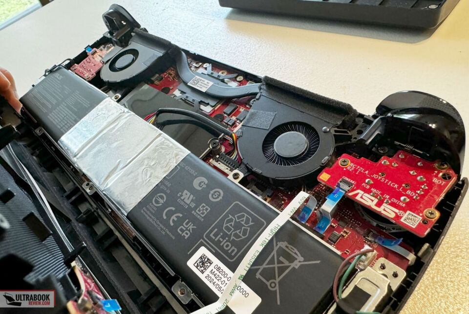 Asus ROG Ally X 2nd gen impressions, vs. 1st gen Ally X, Steam Deck OLED