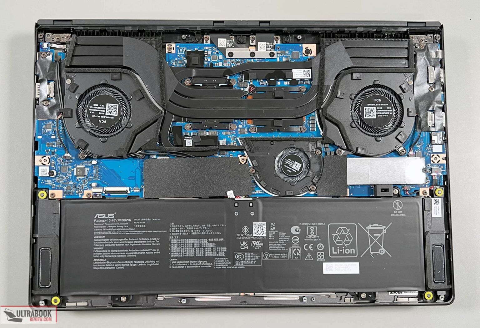 Asus ROG Zephyrus G16 GA605WI review (AMD Ryzen AI 9 370, RTX 4070)