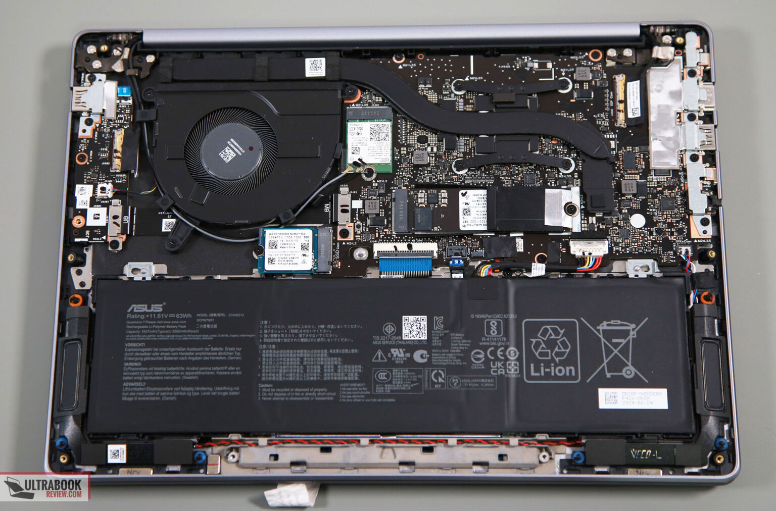 Asus ExpertBook P5 review (P5405CSA series, Intel Lunar Lake)